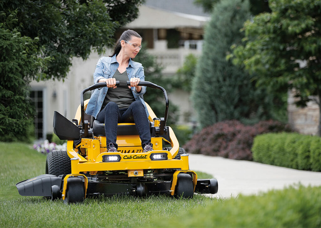 Smallest zero turn mower store